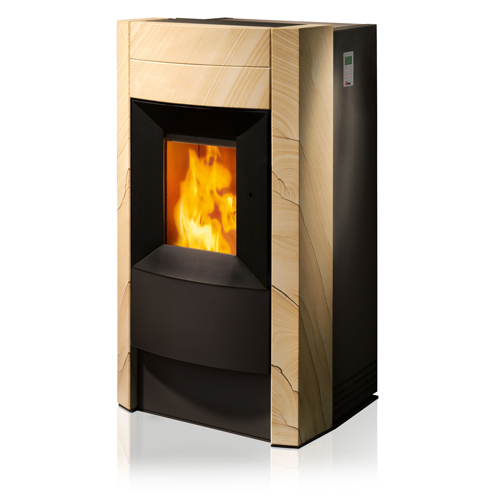 Cazan termic cu ardere pe peleti Revo RIKA folosit pentru a incalzi ...